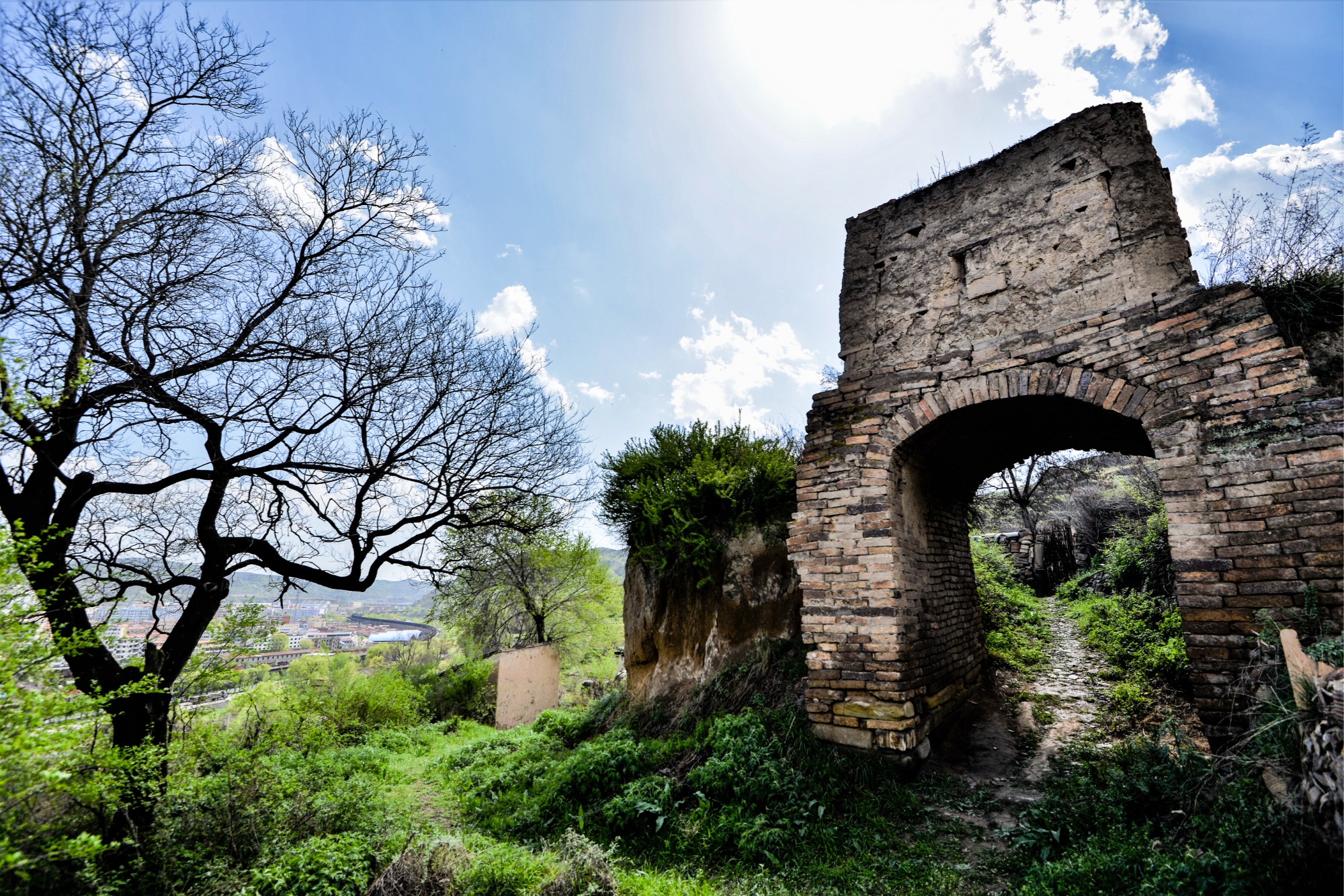 梦回窑头镇 千年窑火未曾熄灭——走进陇窑古镇_央广网